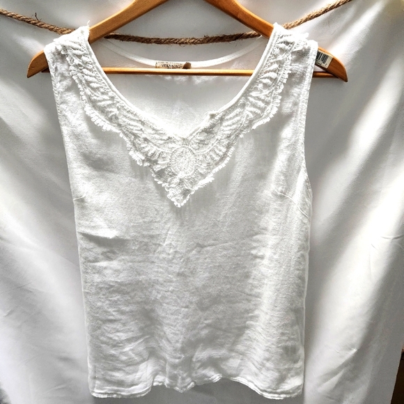 Viola Borghi | Tops | Viola Borghi 0 Linen Tank Blouse Wlace Large ...